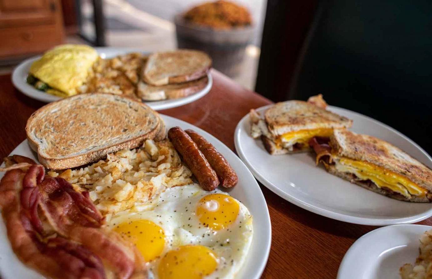 Nate's Deli - Casual & Family Friendly Dining and Event Catering